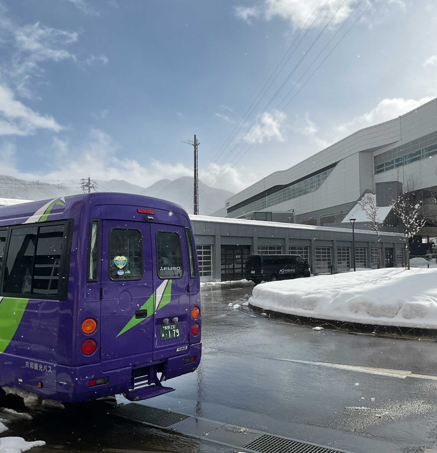 Destinations – Nagano Snow Shuttle